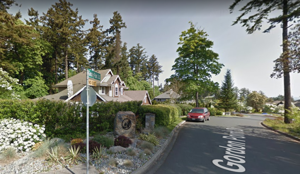 Saanich Police seek suspect who allegedly assaulted 24-year-old woman