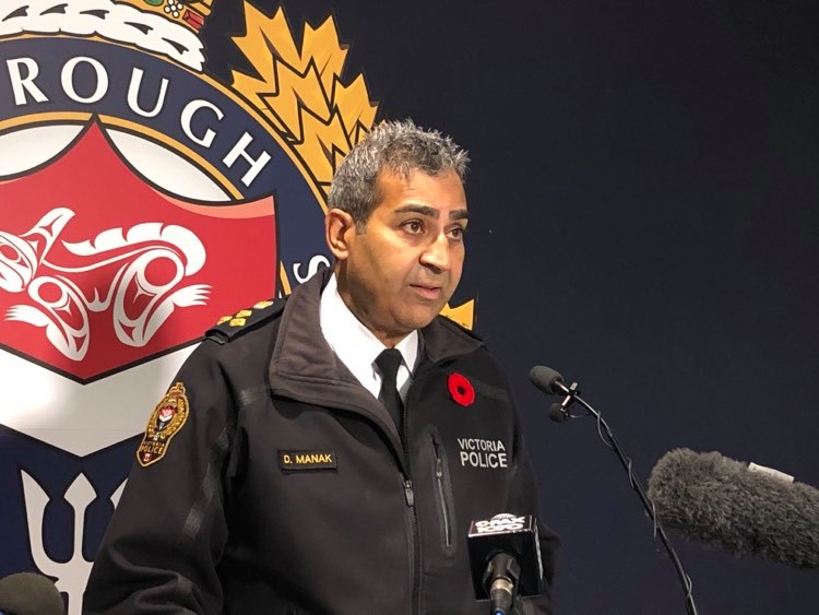 VicPD Chief Del Manak to step down after one more year of service