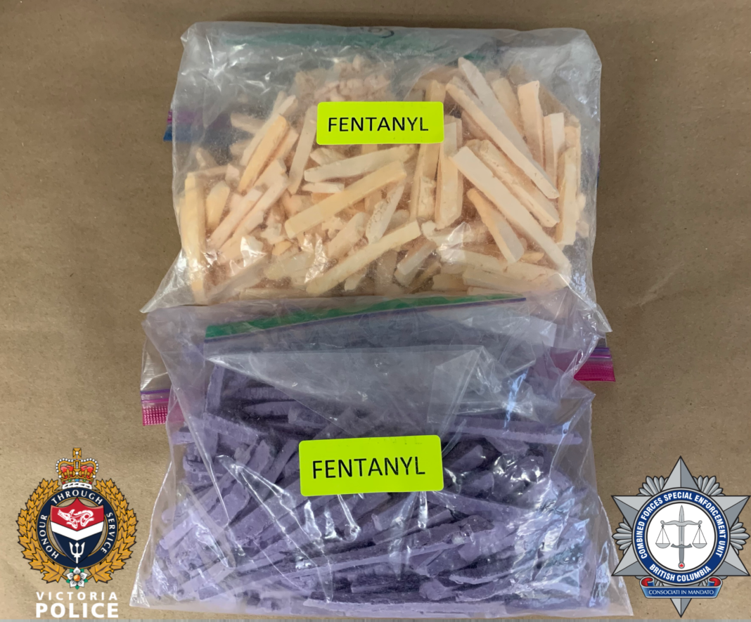 Police arrest 3, seize $30M of drugs, weapons in Victoria and Lower ...