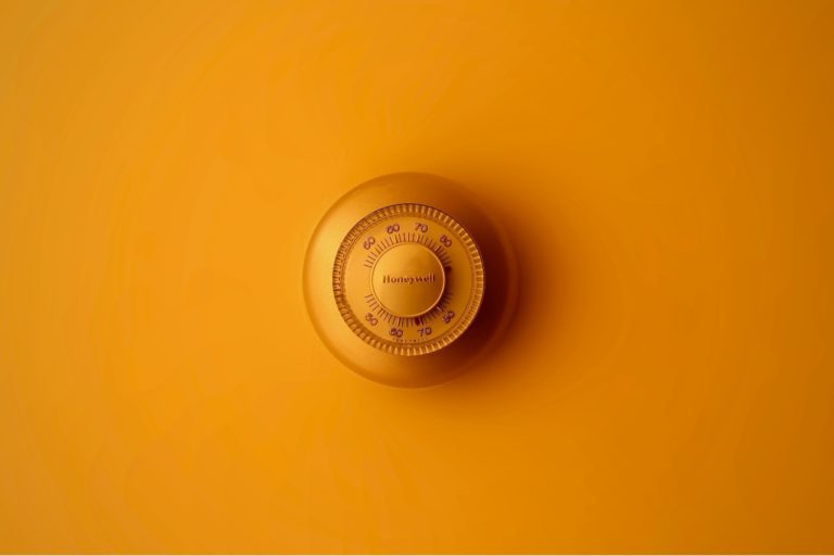 BC Hydro to offer free smart thermostats starting this fall