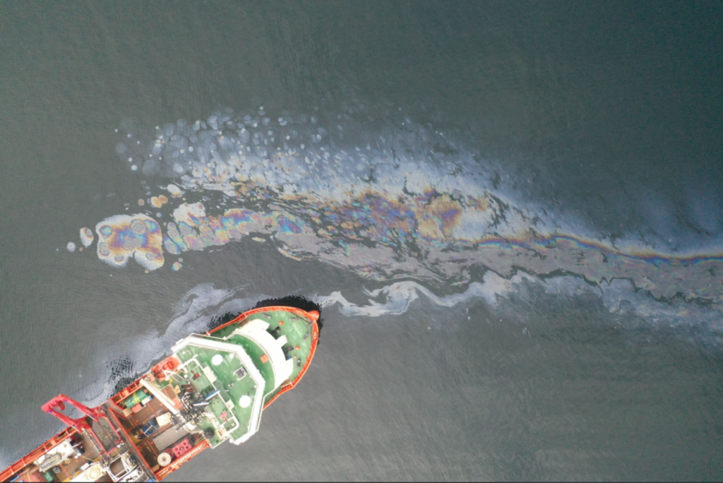 Coast Guard successfully drains oil from Vancouver Island shipwreck