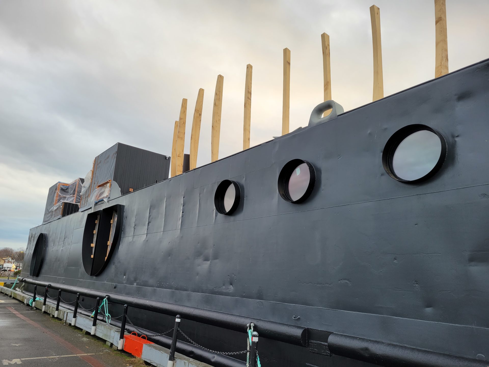 ‘It’s a waterpark for adults’: Floating sauna barge approved for ...