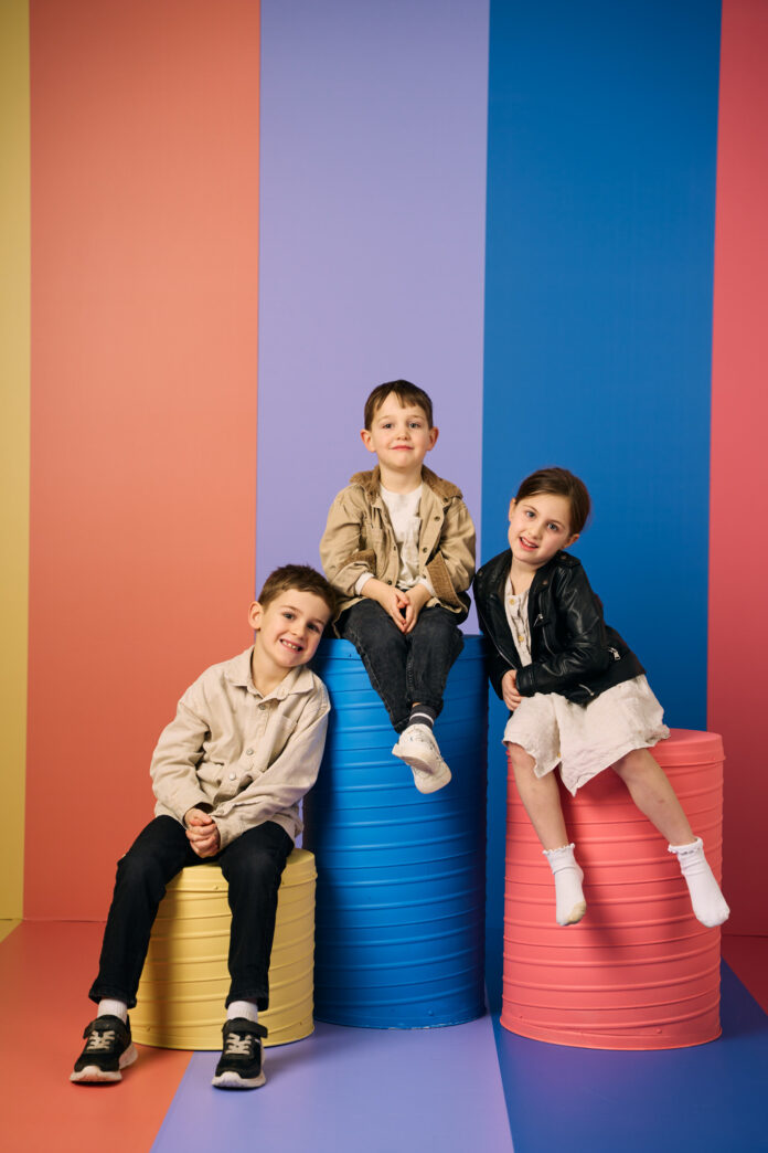 There's a pop-up photography studio coming to Westshore Town Centre ...