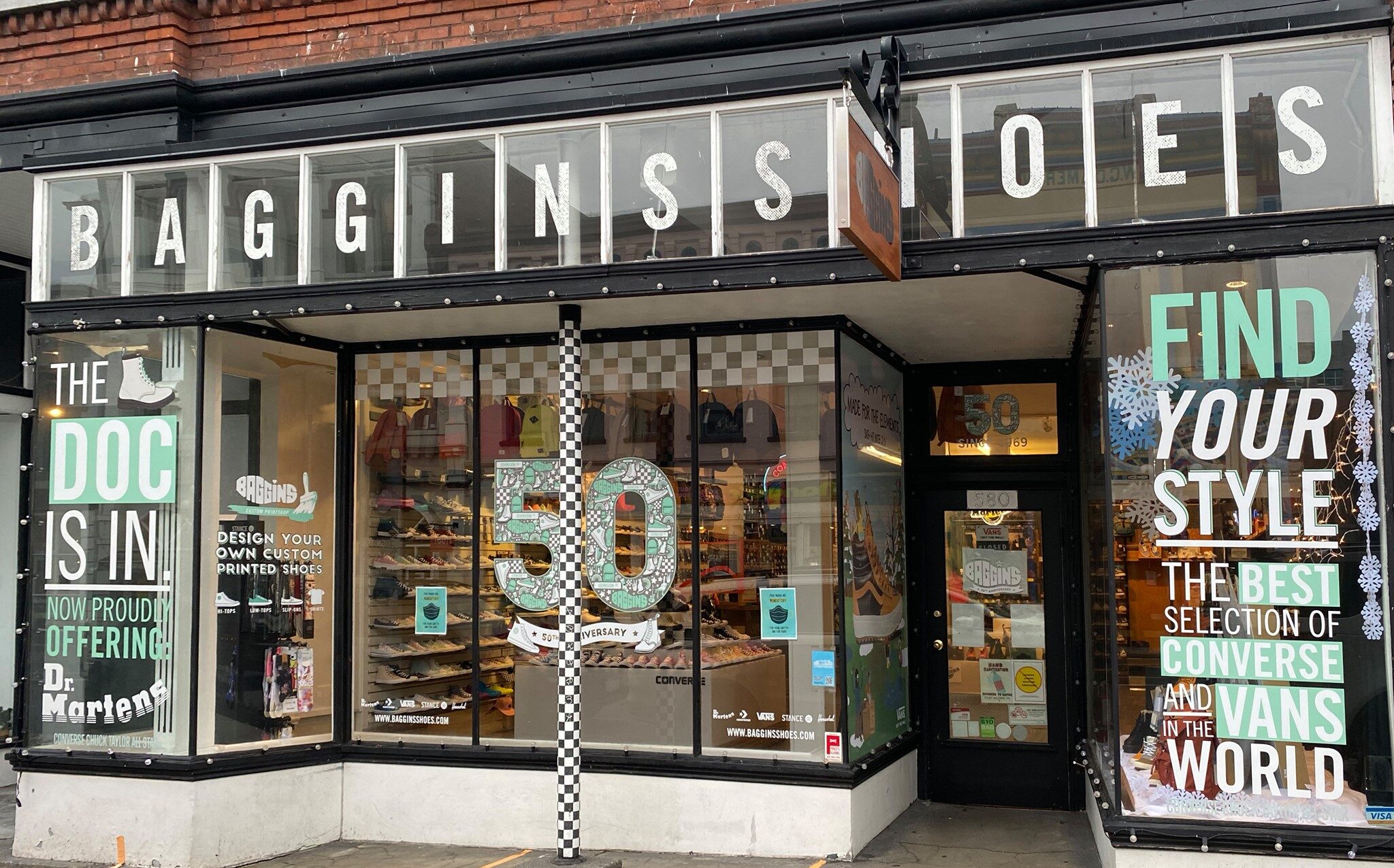 Victoria's Baggins Shoes to close storefront after over 50 years in ...