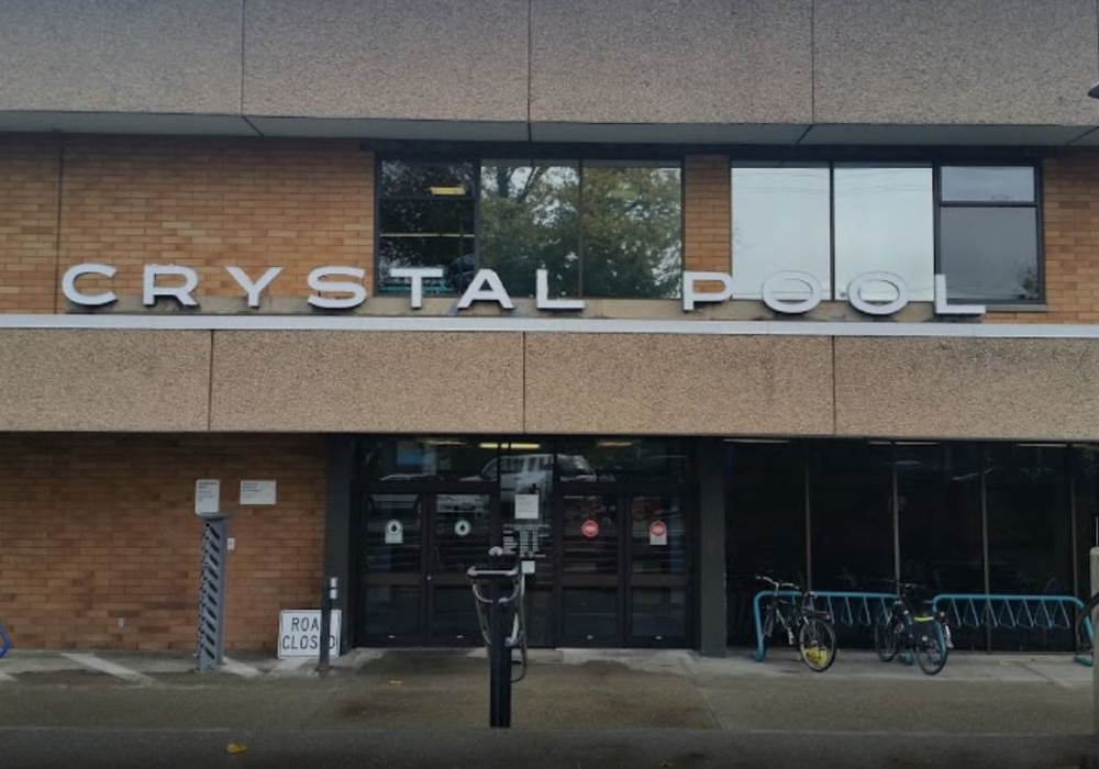 Crystal Pool temporarily shuts down pool area due to mechanical issue
