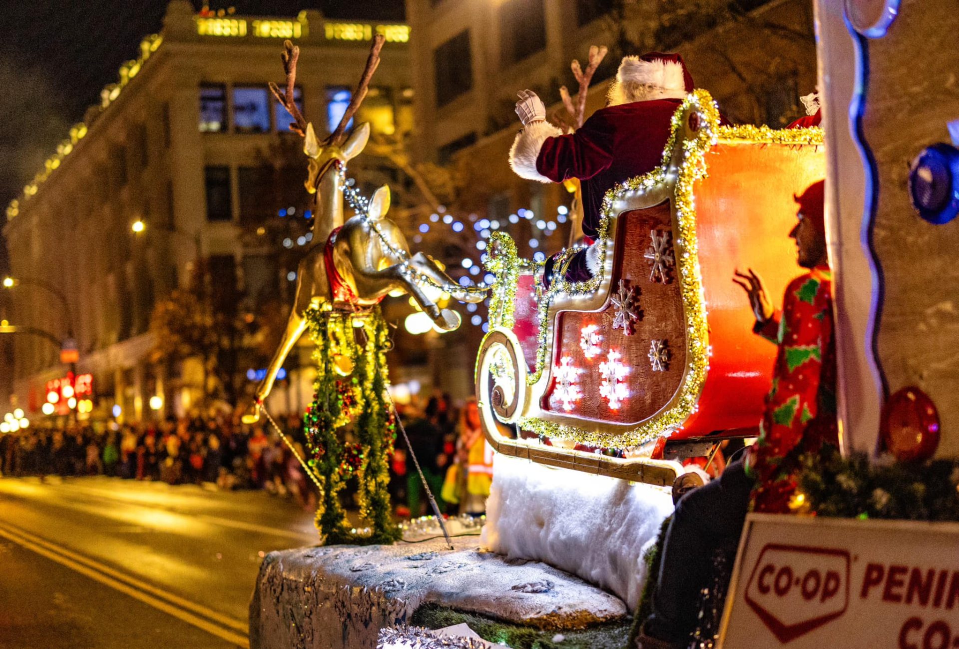 Santa parade returns to Victoria tonight with a brand new route