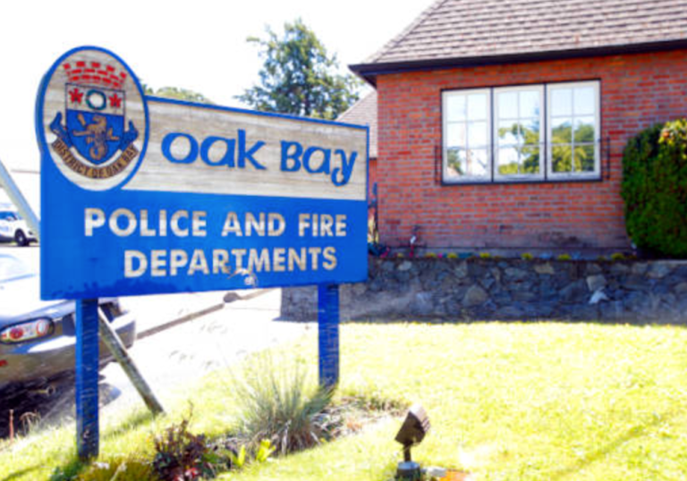 Driver taken to hospital after suspected impaired driving incident in ...