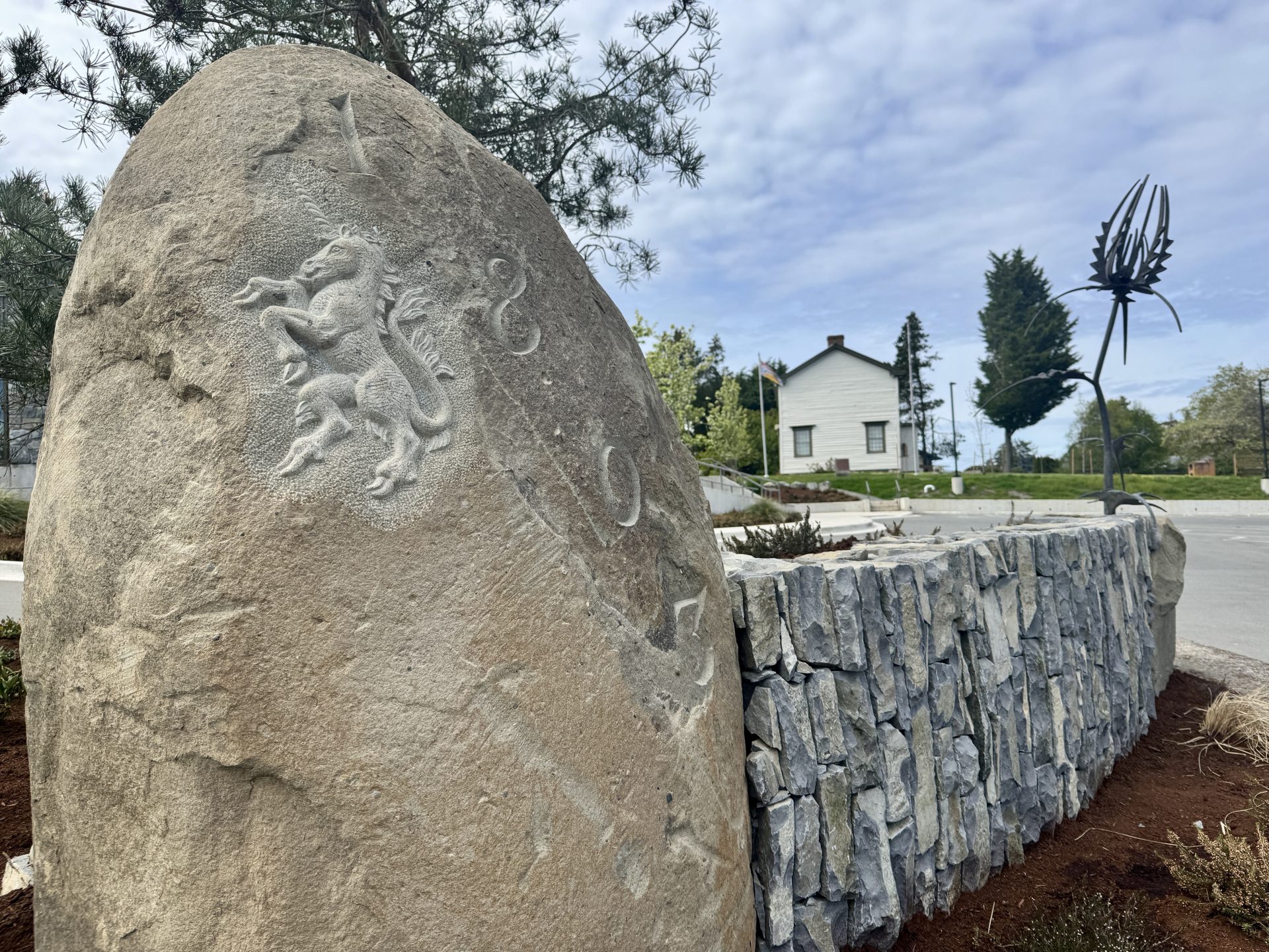 Victoria Scottish Community Centre unveiling new sign constructed with ...