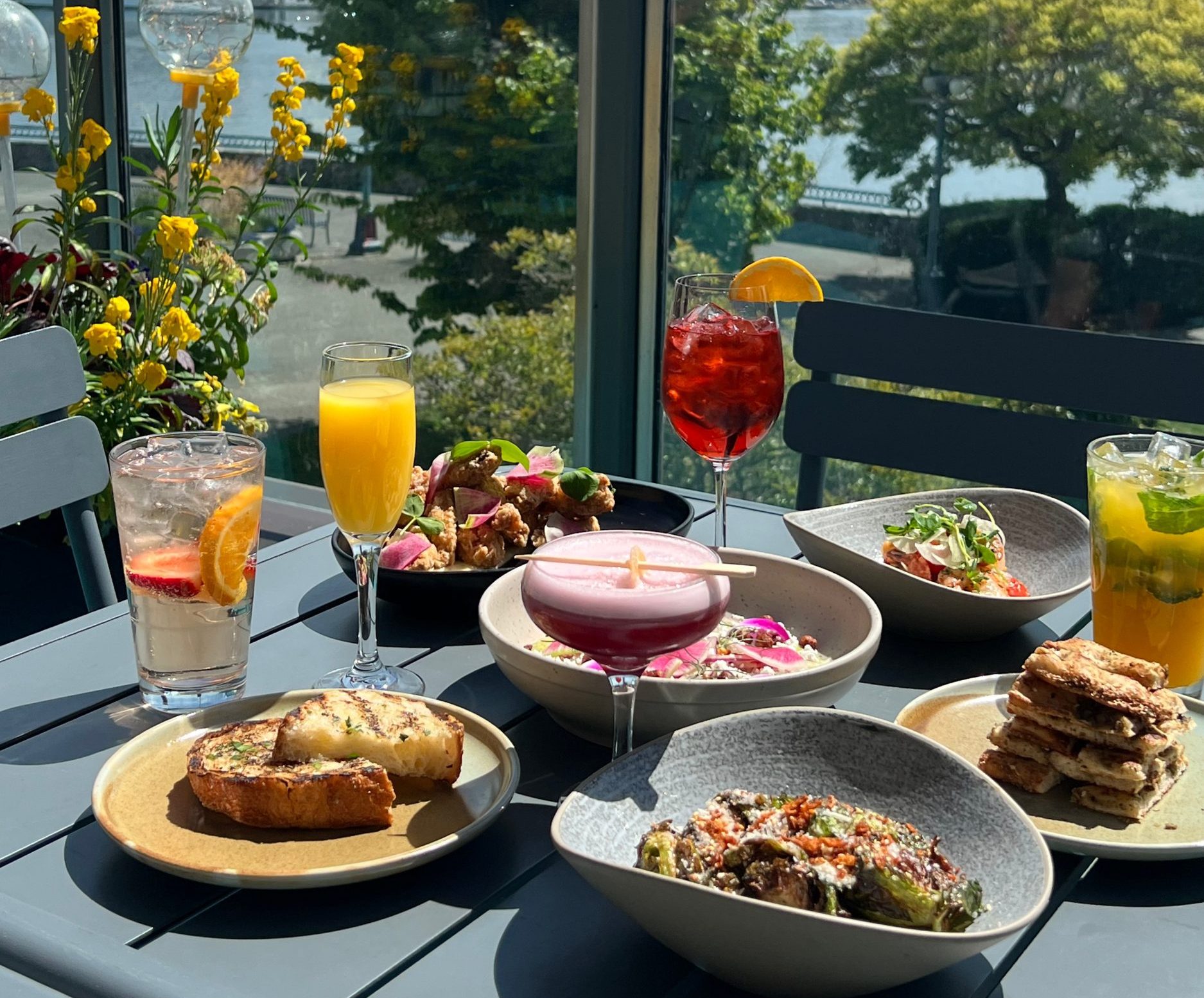 This downtown Victoria patio has all of the summer vibes you've been ...