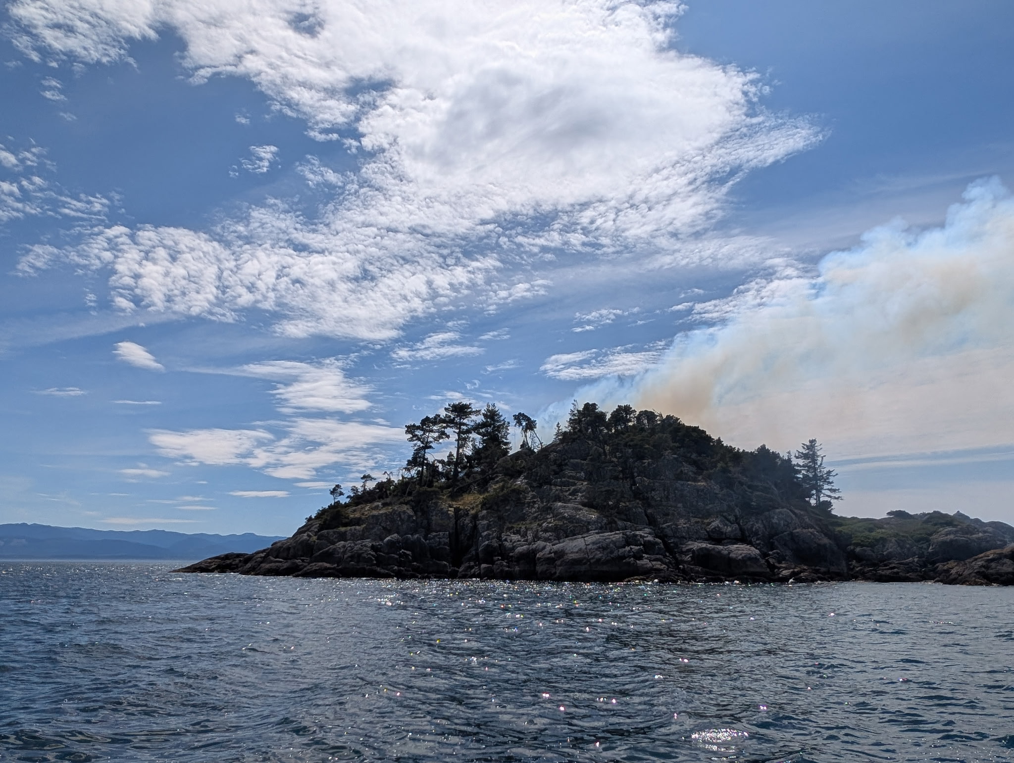 Wildfire on small island off the shores of East Sooke has been put out