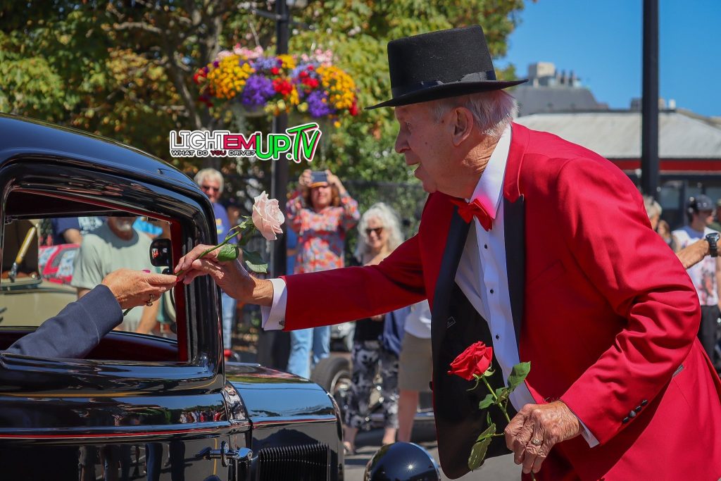 17 captures of iconic Deuce Coupes arriving in Victoria for Deuce Days ...