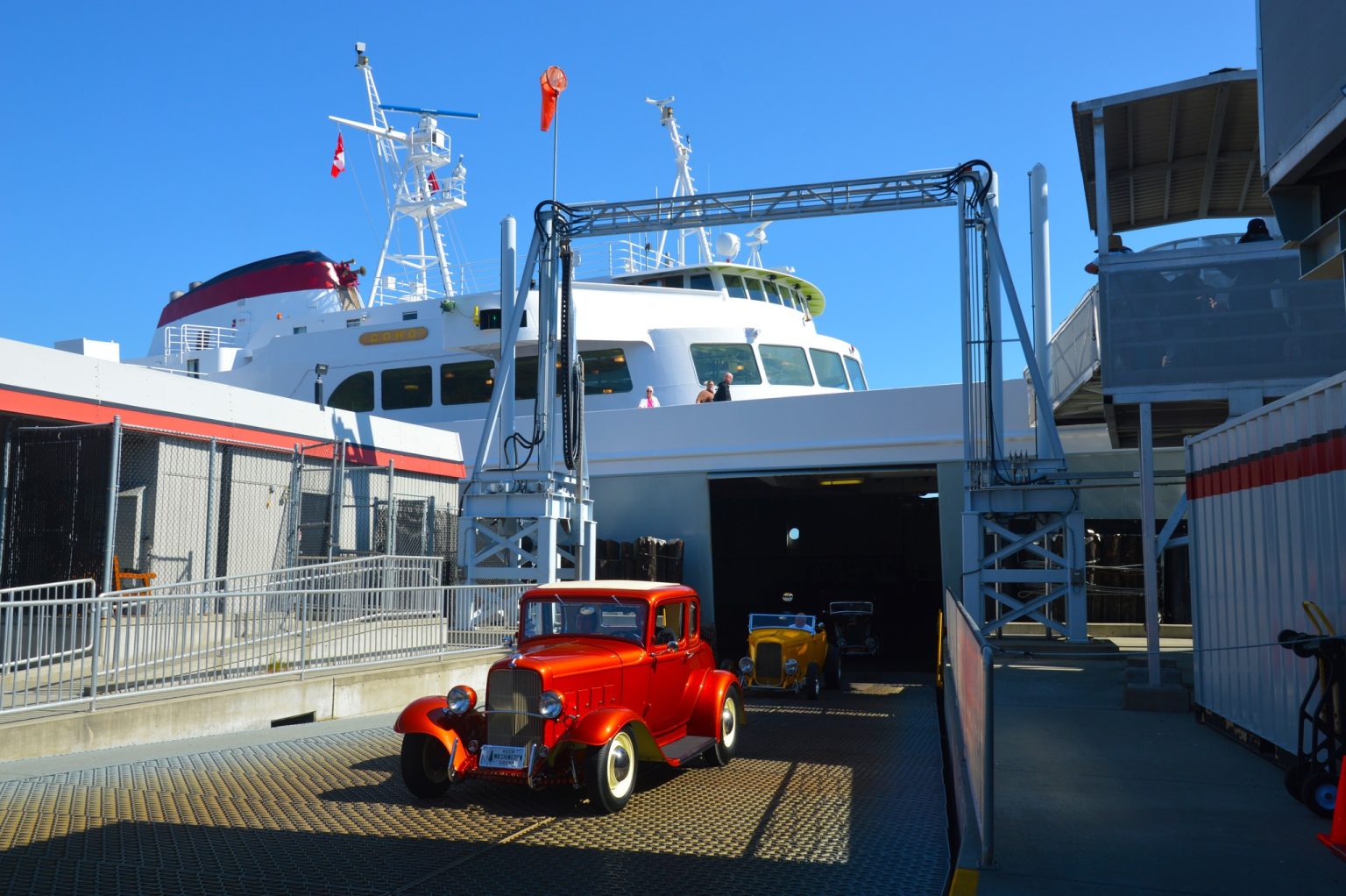 17 captures of iconic Deuce Coupes arriving in Victoria for Deuce Days ...