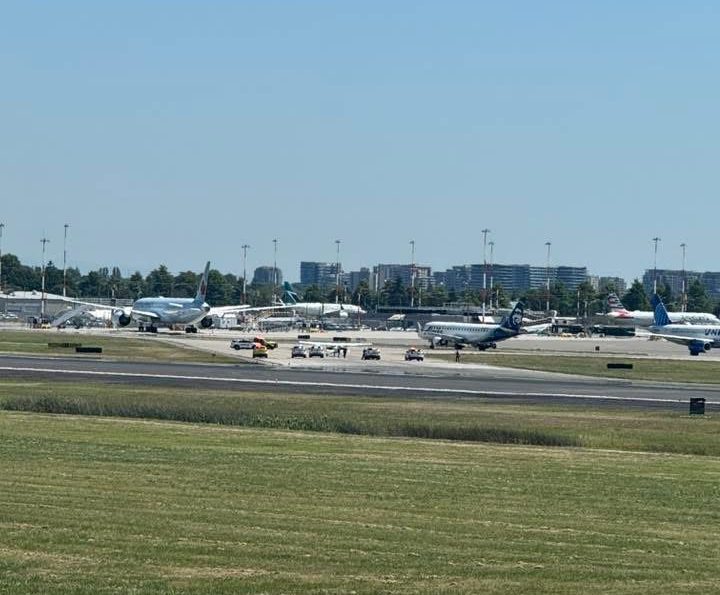 Small plane allegedly 'hijacked' from Victoria and flown to Vancouver ...