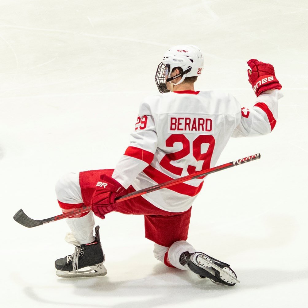 Duncan’s Ben Berard joins Vancouver Canucks at prospects showcase