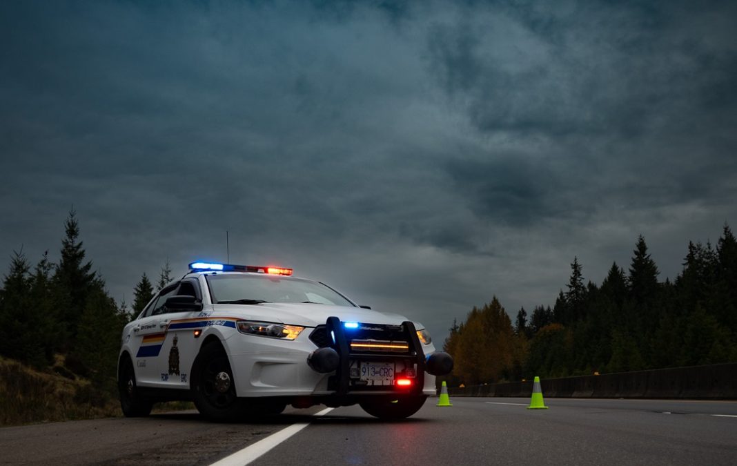 6 suspects arrested following police chase with stolen vehicle: Nanaimo ...