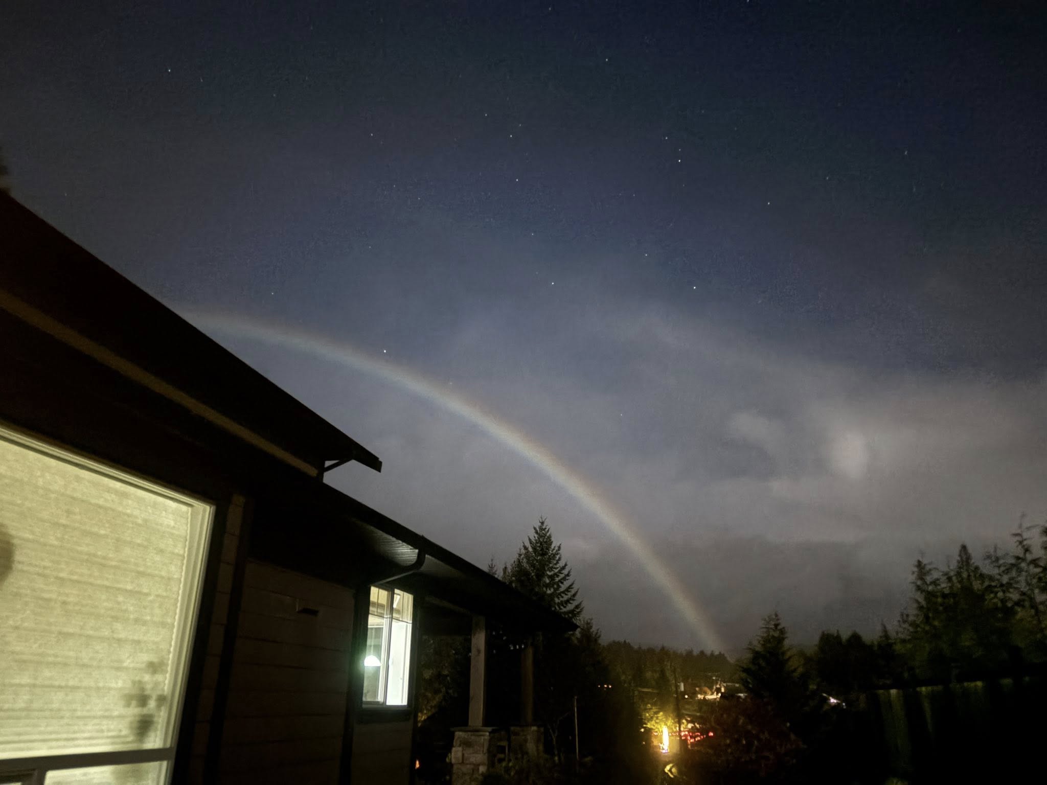 Rare moon rainbow lights up the night sky over Vancouver Island (PHOTOS)